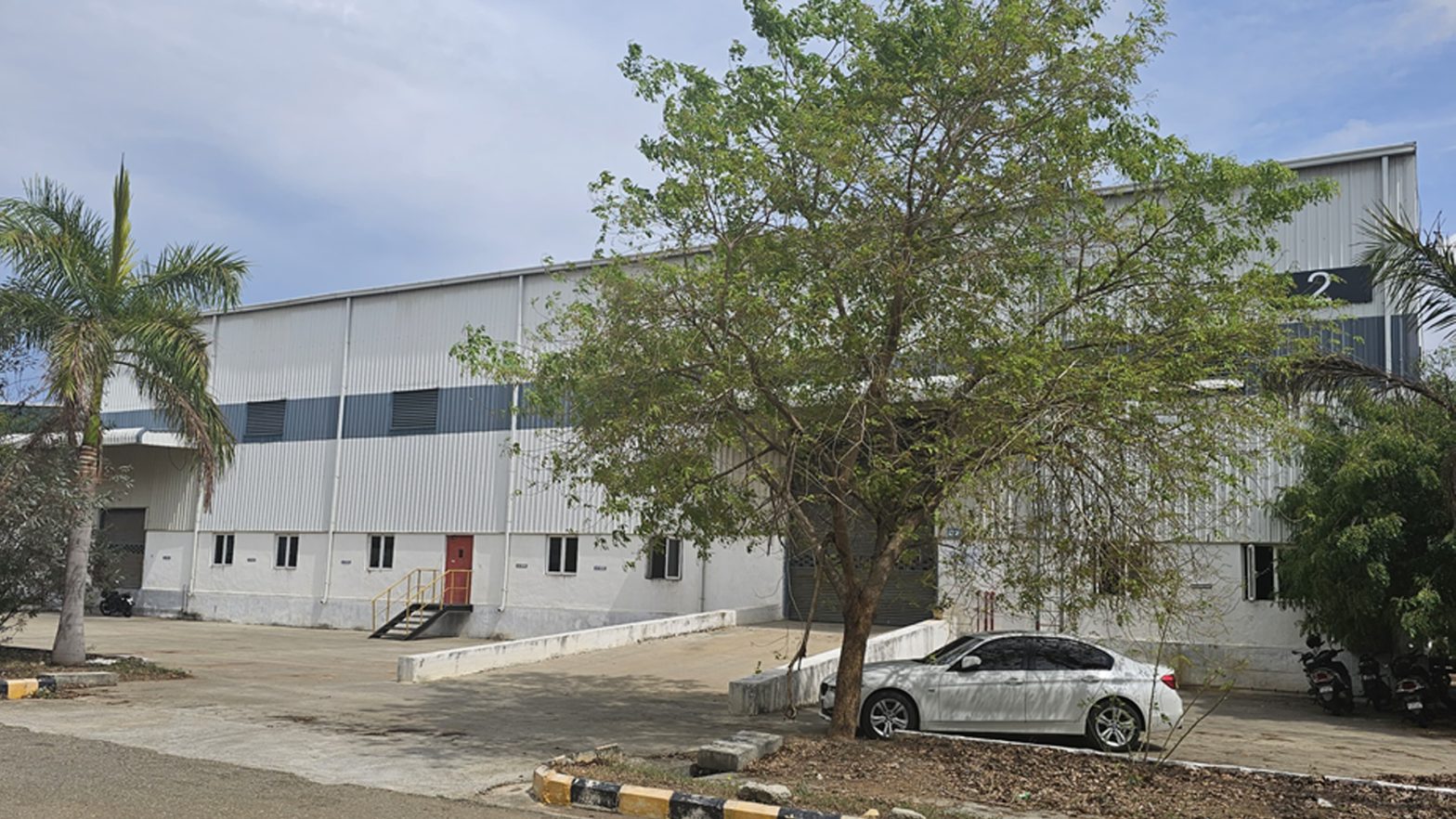 AXITEC opens massive 300 MW solar module plant in Tamil Nadu ...